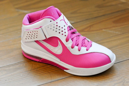 Nike LeBron Air Max Soldier V (5) - Think Pink- SneakerFiles