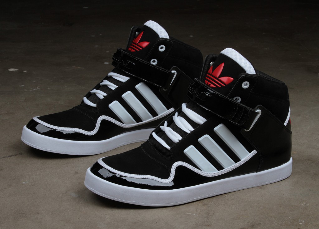 adidas Originals AR 2.0 'Chicago'- SneakerFiles