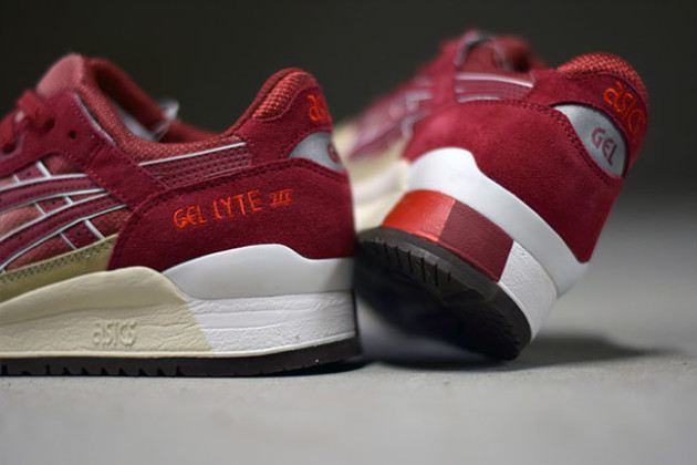 Asics Gel Lyte III Gradient | SneakerFiles