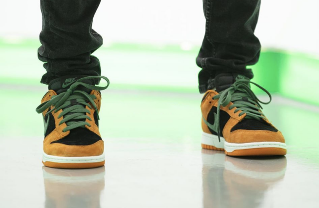 Nike Dunk Low Ceramic DA1469-001 2024 | SneakerFiles