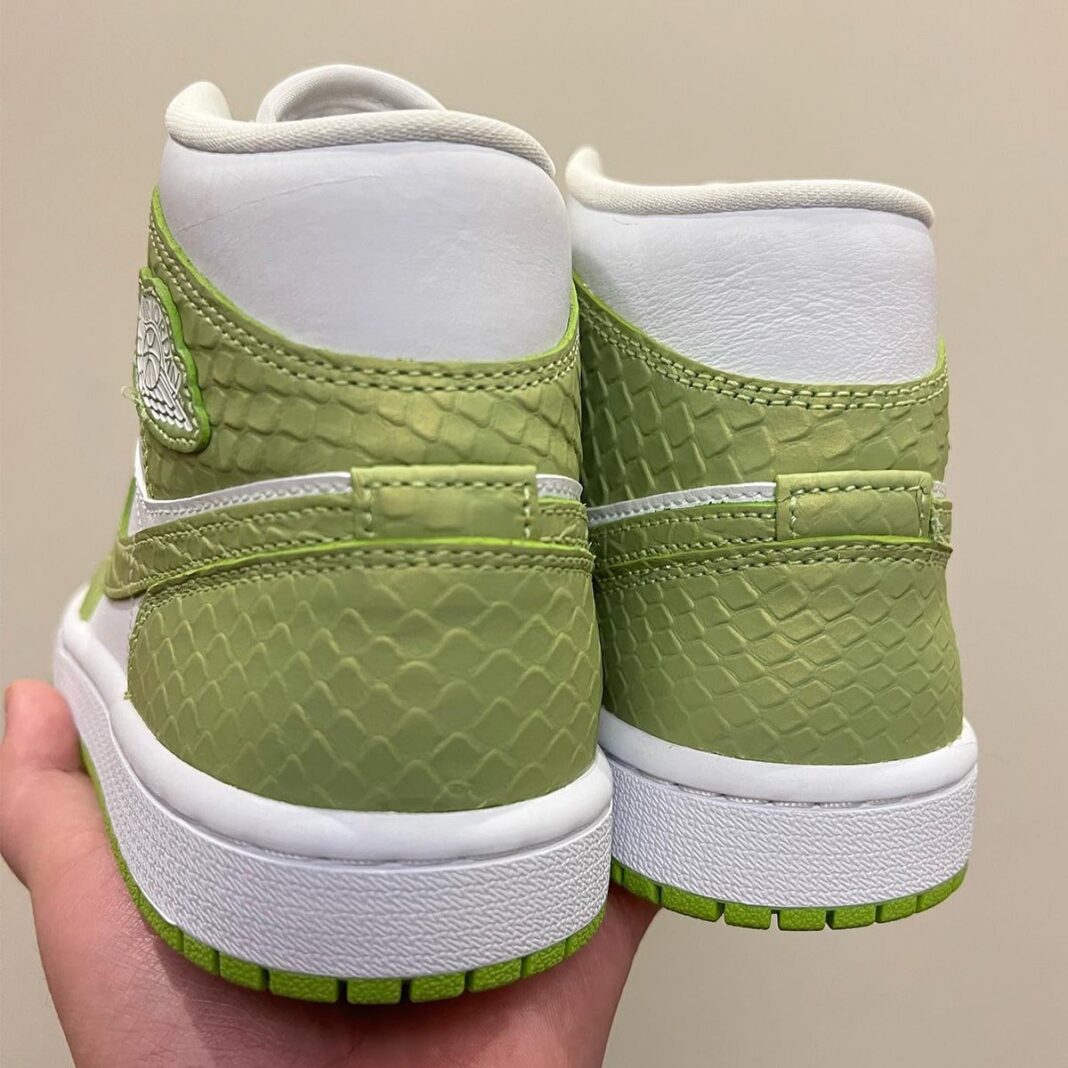 Air Jordan 1 Mid Green Python Snakeskin DV2959-113 Release Date Info ...