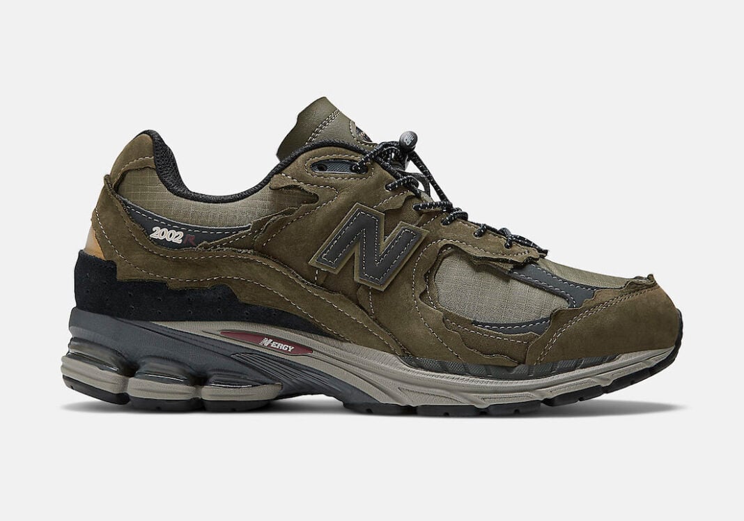 New Balance 2002R Protection Pack Ripstop | SneakerFiles
