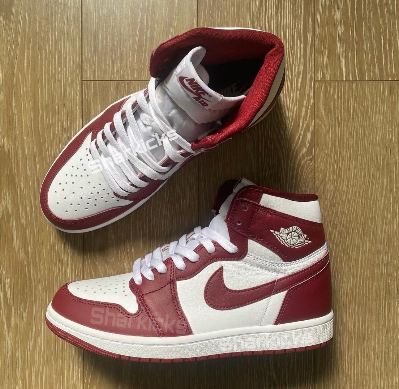 Air Jordan 1 High OG Artisanal Red (Team Red) DZ5485-160 | SneakerFiles