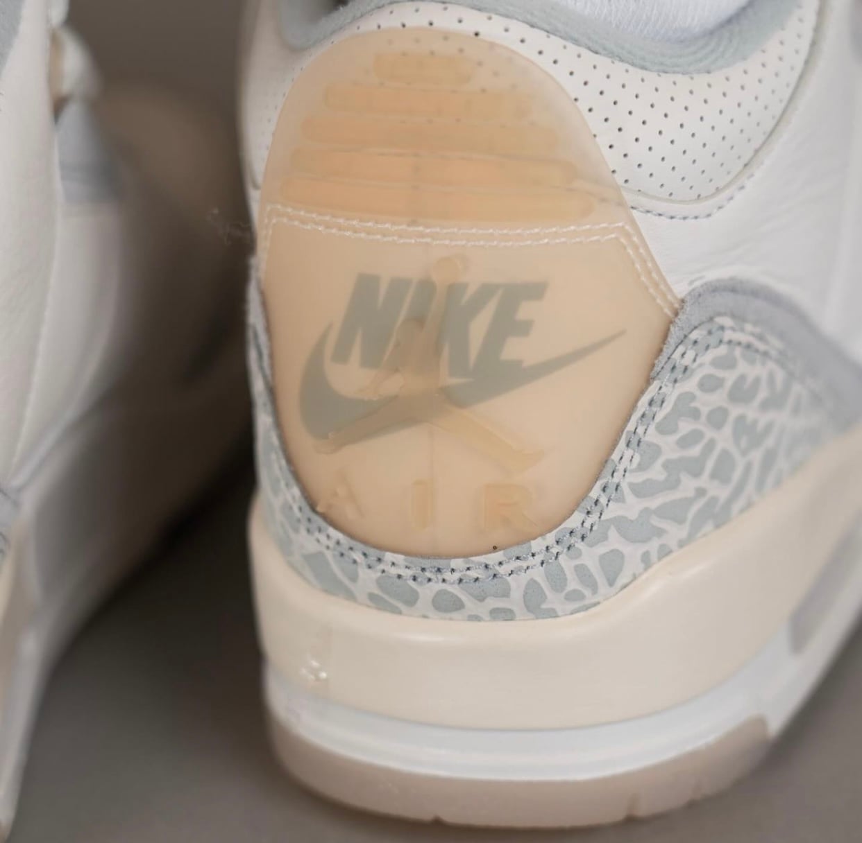 Air Jordan 3 Craft Ivory FJ9479-100 | SneakerFiles