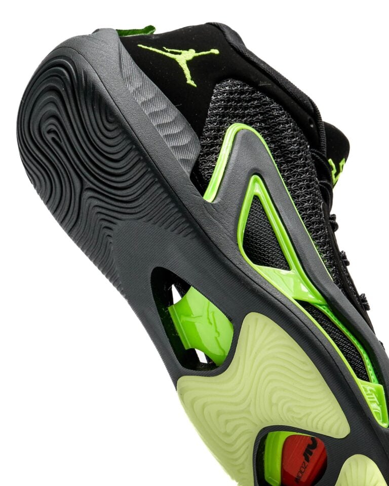Jordan Tatum 1 Green Strike DZ3324-003 | SneakerFiles