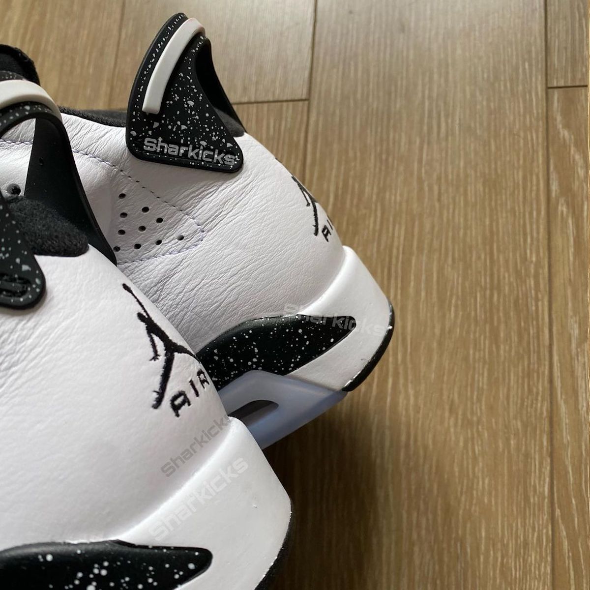 Air Jordan 6 Reverse Oreo White Black CT8529-112 | SneakerFiles