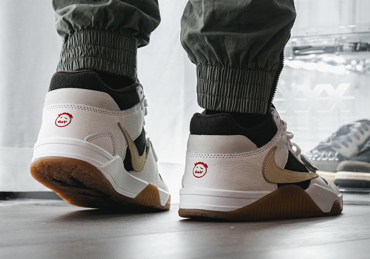 Travis Scott x Jordan Jumpman Jack TR Sail FZ8117-100 | SneakerFiles