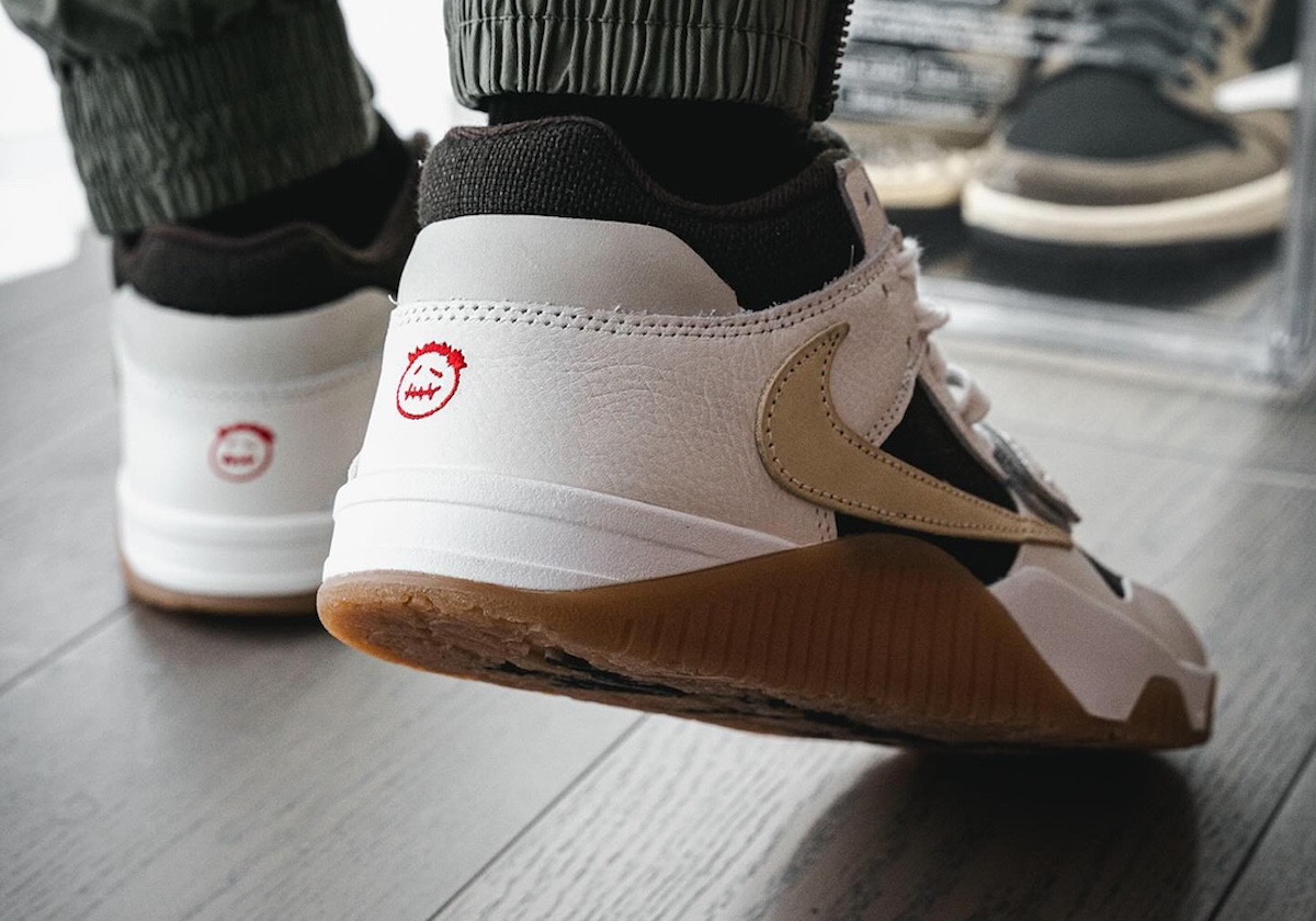 Travis Scott x Jordan Jumpman Jack TR Sail FZ8117-100 | SneakerFiles