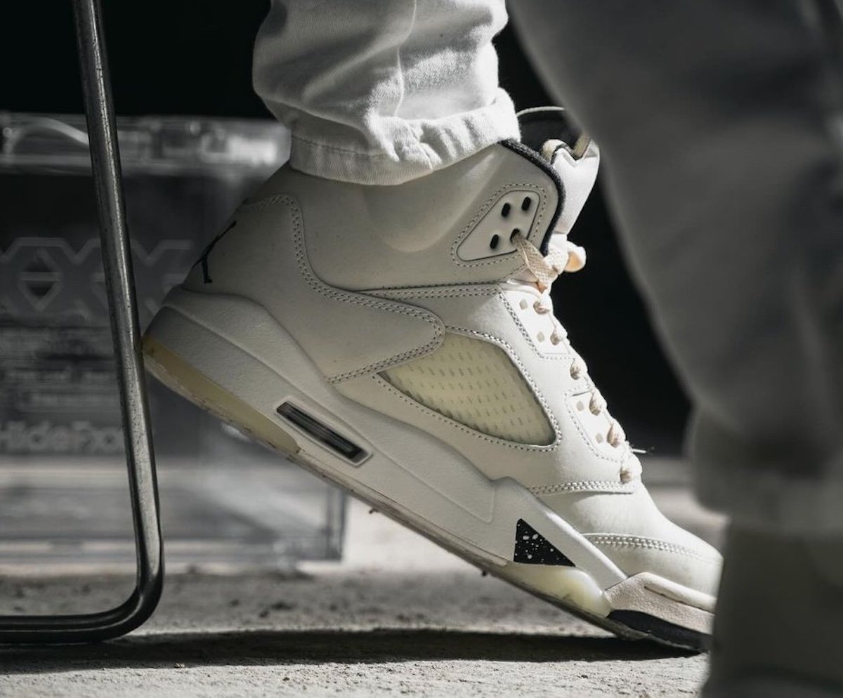 Air Jordan 5 Sail FN7405-100 | SneakerFiles