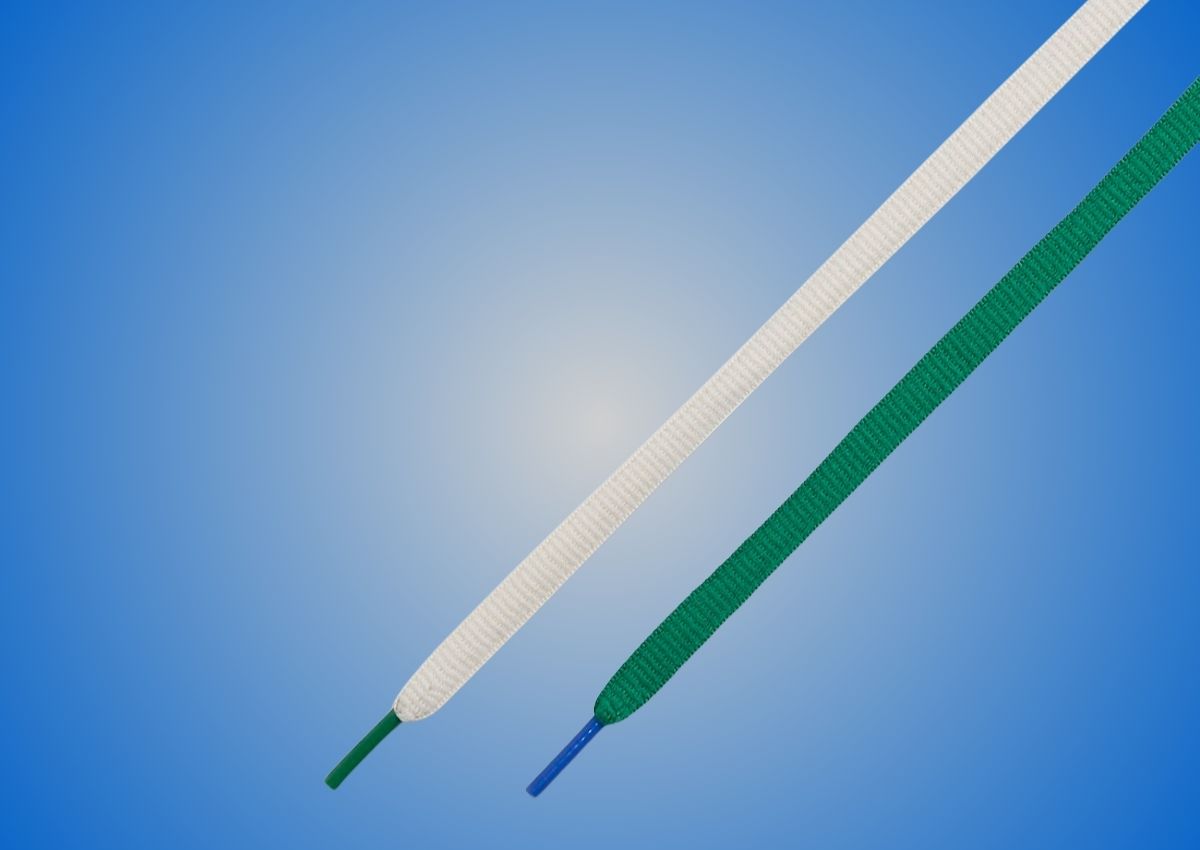 Nike SB Dunk Low Phantom Hyper Royal HF3704-001 | SneakerFiles