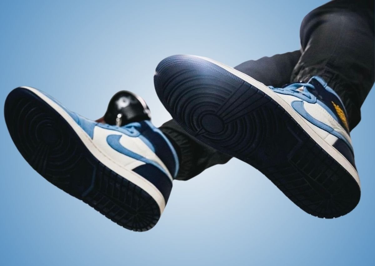 Air Jordan 1 High OG First in Flight FD2596-400 | SneakerFiles