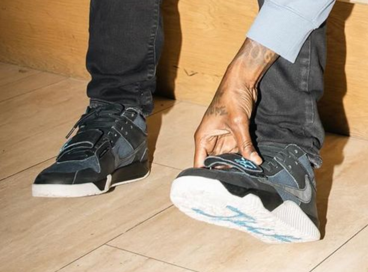 Travis Scott x Jordan Jumpman Jack TR Thunder Blue FZ8117-001 ...