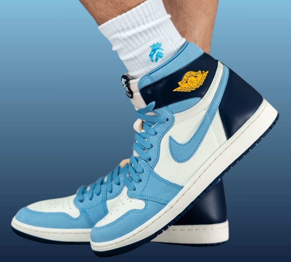 Air Jordan 1 High OG First in Flight FD2596-400 | SneakerFiles