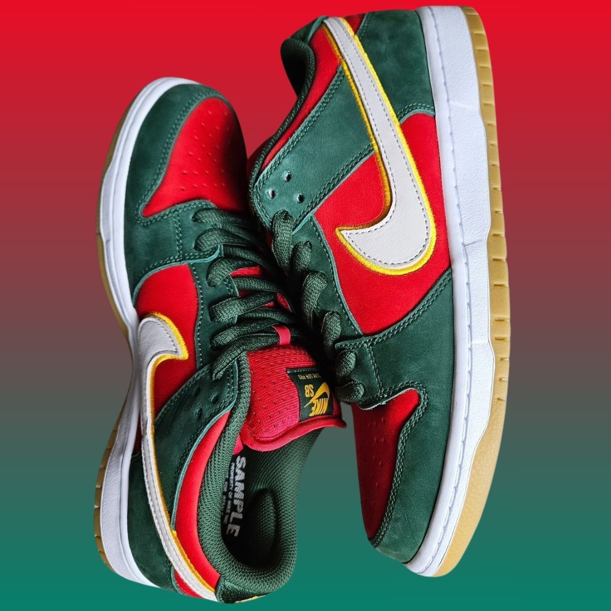 Nike SB Dunk Low Seattle Supersonics FZ1287-300 | SneakerFiles