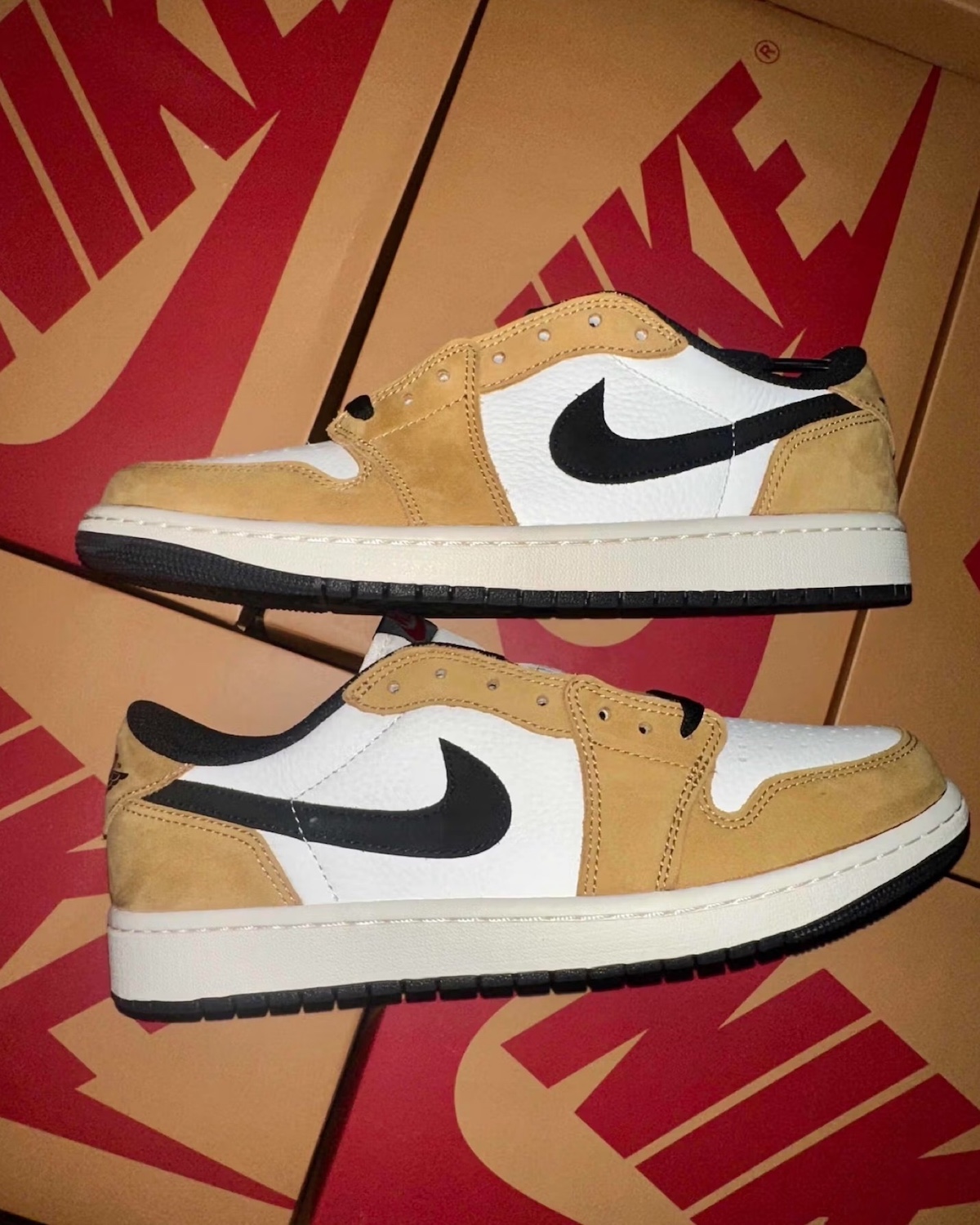 Air Jordan 1 Low OG Rookie of the Year CZ0790-107 | SneakerFiles