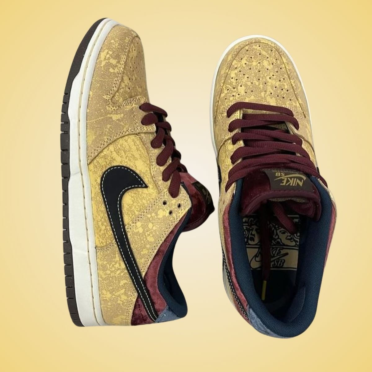 Nike SB Dunk Low City of Theatre Cinema FZ1278-200 | SneakerFiles