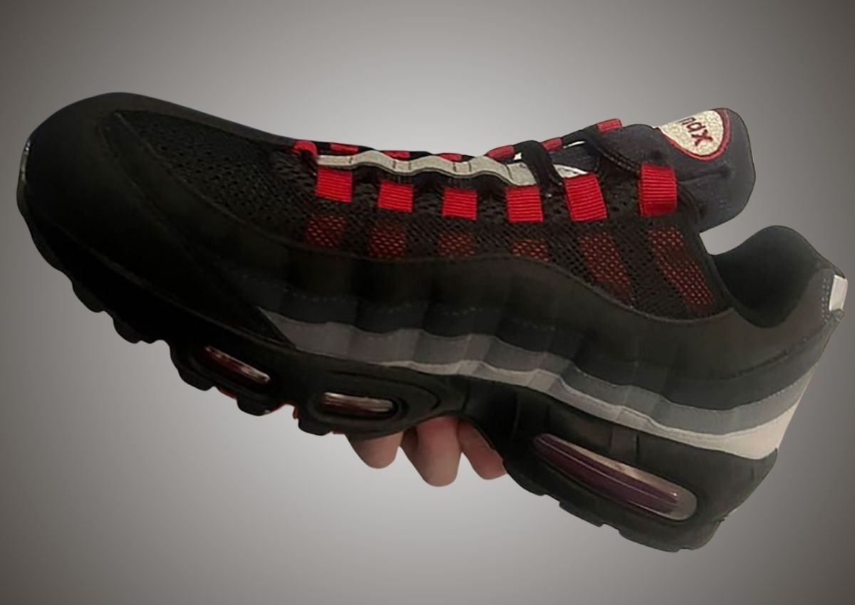 Liverpool FC x Nike Air Max 95 HM4830-001 | SneakerFiles
