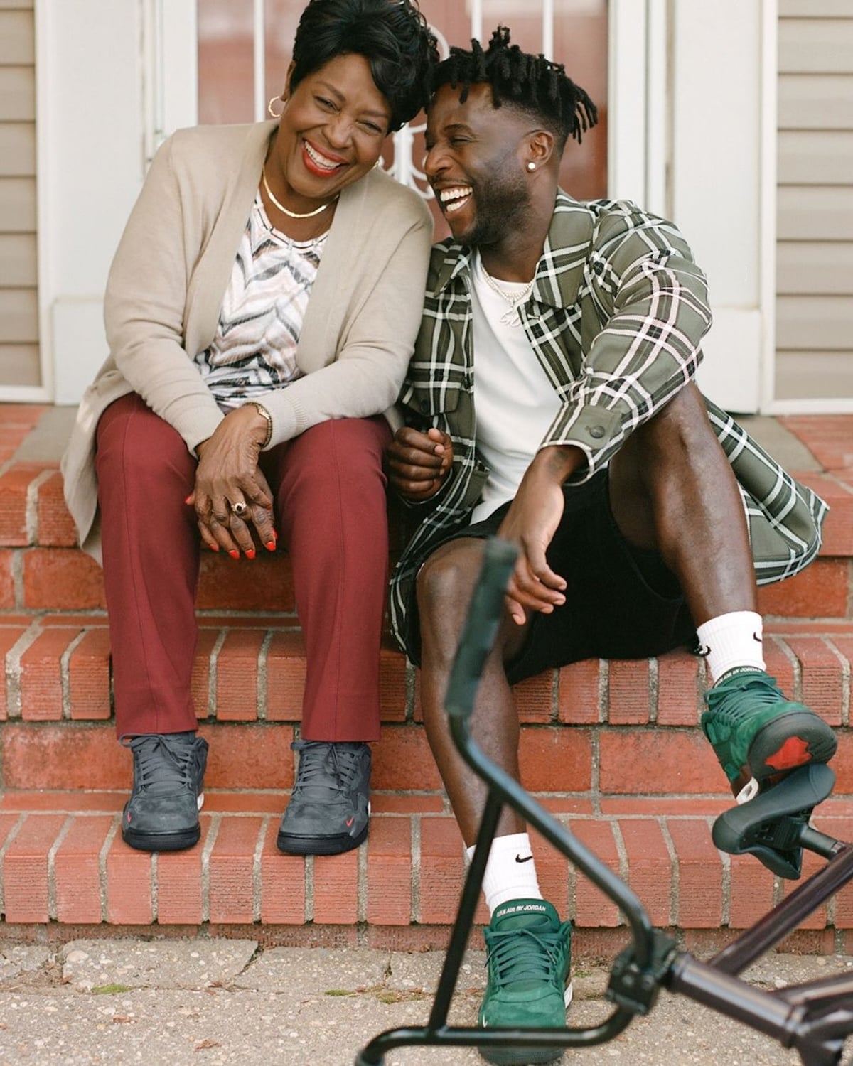 Nigel Sylvester x Air Jordan 4 RM Driveway Grey HF4334-004 | SneakerFiles