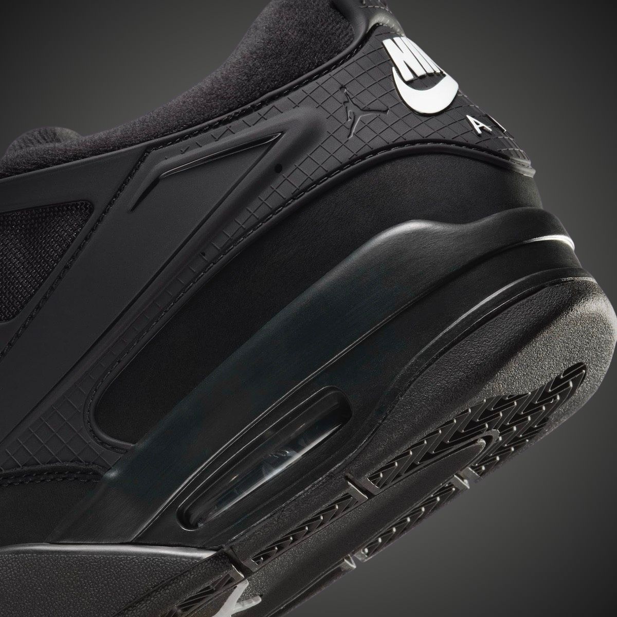 Air Jordan 4 RM Black Cat FQ7939-004 | SneakerFiles