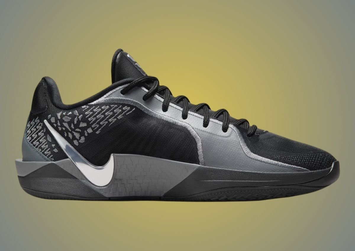 Nike Sabrina 2 Mirrored FQ2174-001 | SneakerFiles