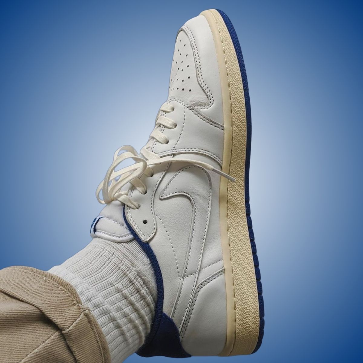 Travis Scott x Fragment x Air Jordan 1 Low OG DM7866-104 | SneakerFiles