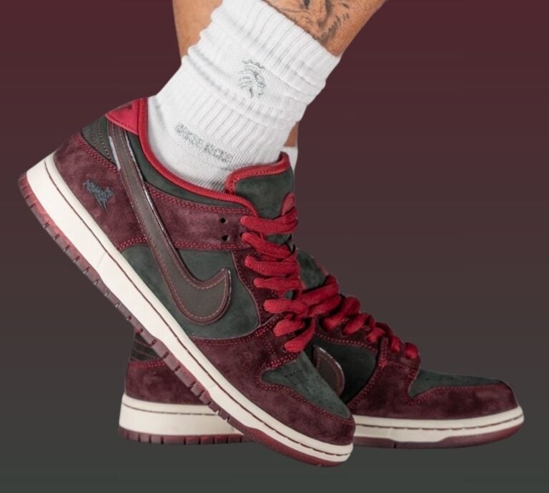 Riot Skateshop x Nike SB Dunk Low FZ1289-200 | SneakerFiles