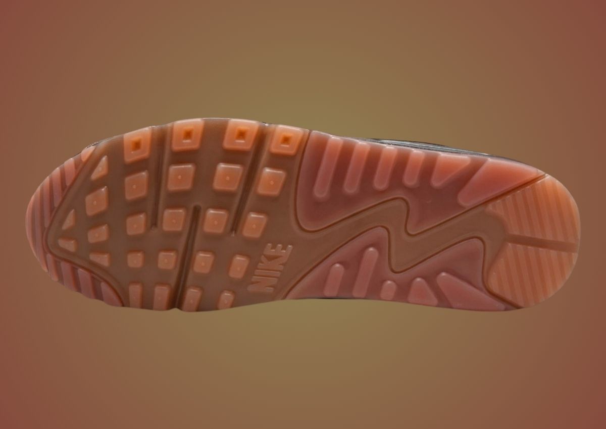 Nike Air Max 90 Metallic Copper HQ4042-001 | SneakerFiles