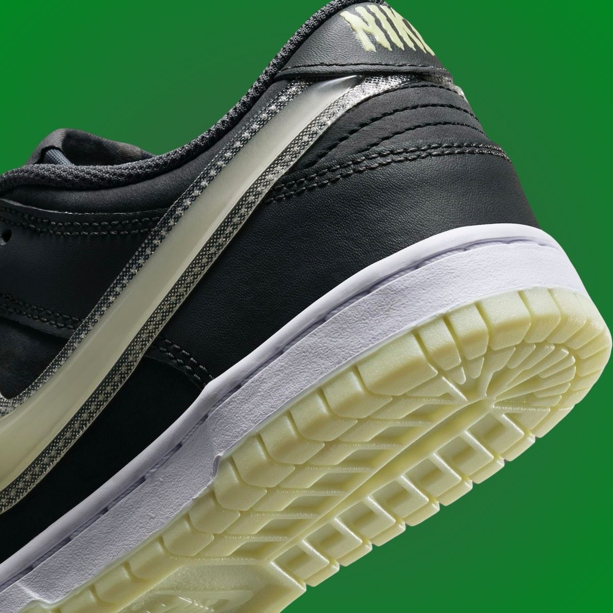 Nike Dunk Low GS Glow in the Dark HQ3569-068 | SneakerFiles