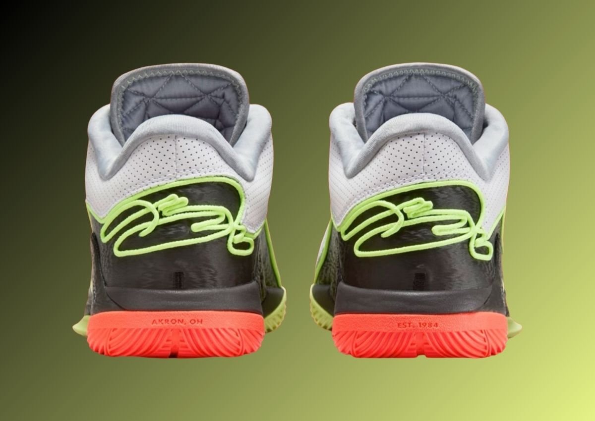 Nike LeBron 22 Crown Jewel FZ1094-101 | SneakerFiles