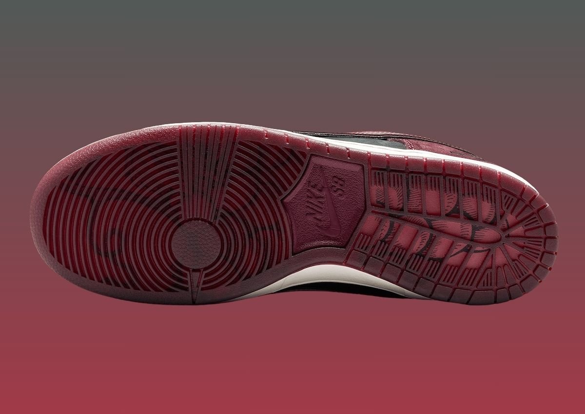 Riot Skateshop x Nike SB Dunk Low FZ1289-200 | SneakerFiles