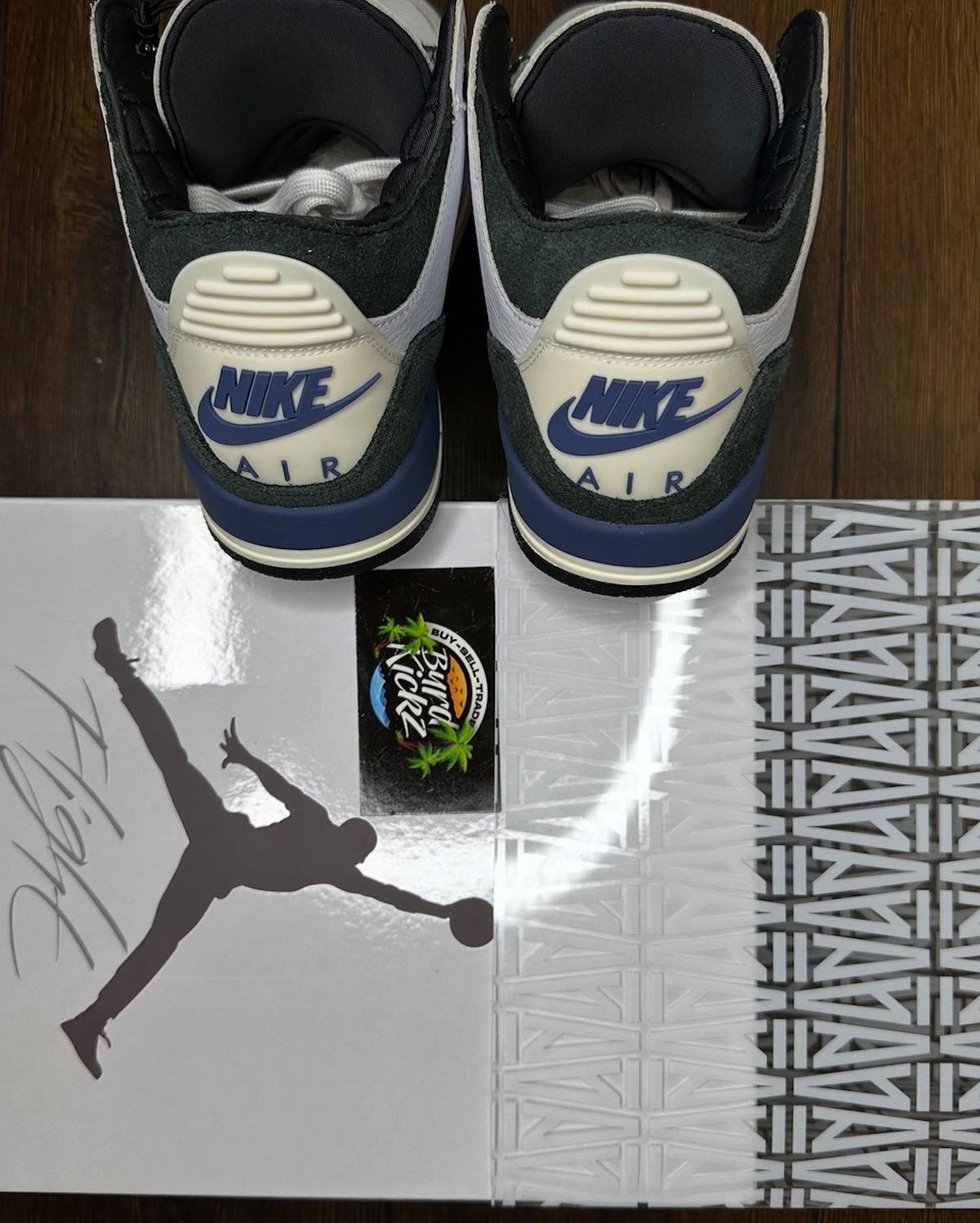 A Ma Maniere x Air Jordan 3 Diffused Blue HV8571-100 | SneakerFiles