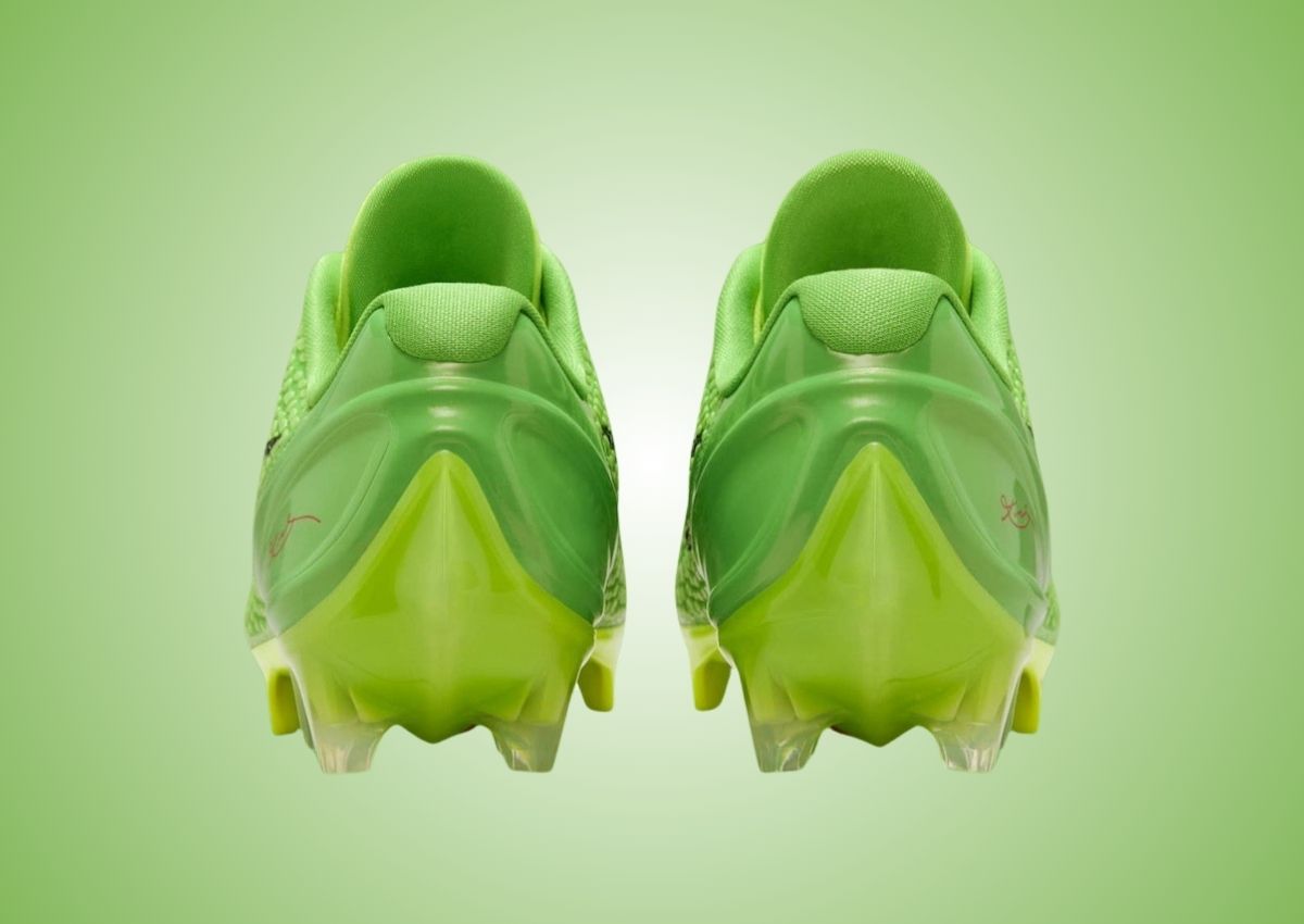 Nike Vapor Edge Kobe 6 Grinch Cleat FQ7645-300 | SneakerFiles