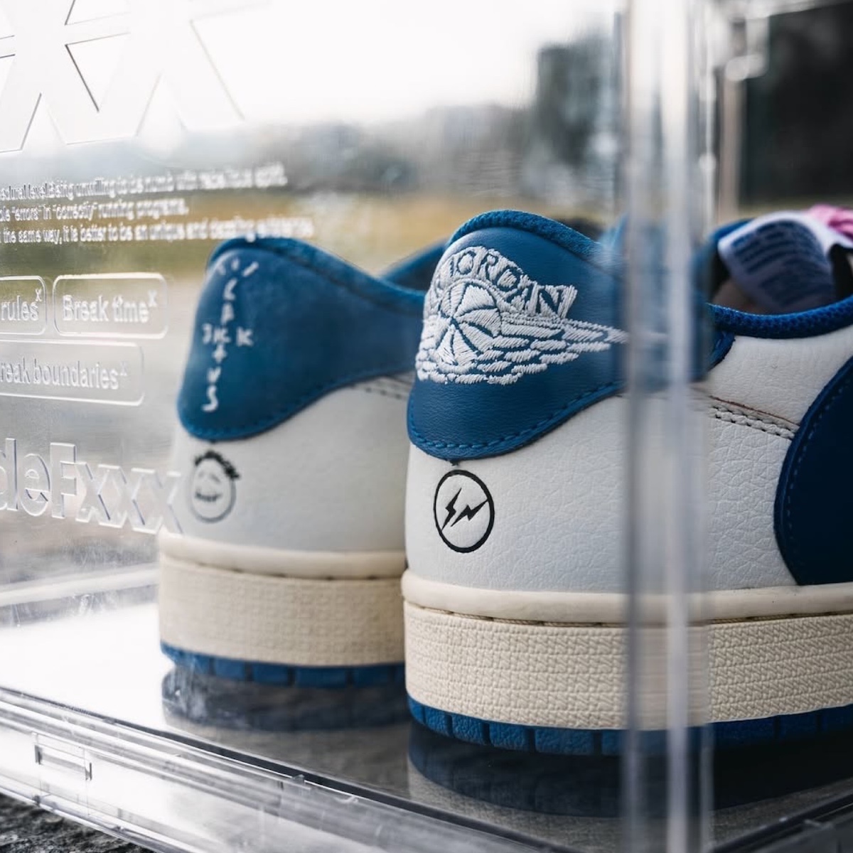 Travis Scott x Fragment x Air Jordan 1 Low OG DM7866-104 | SneakerFiles