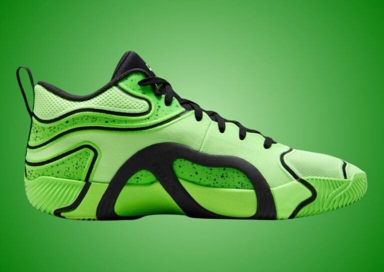 Jordan Tatum 3 6th Man Ghost Green HV5884-300 | SneakerFiles