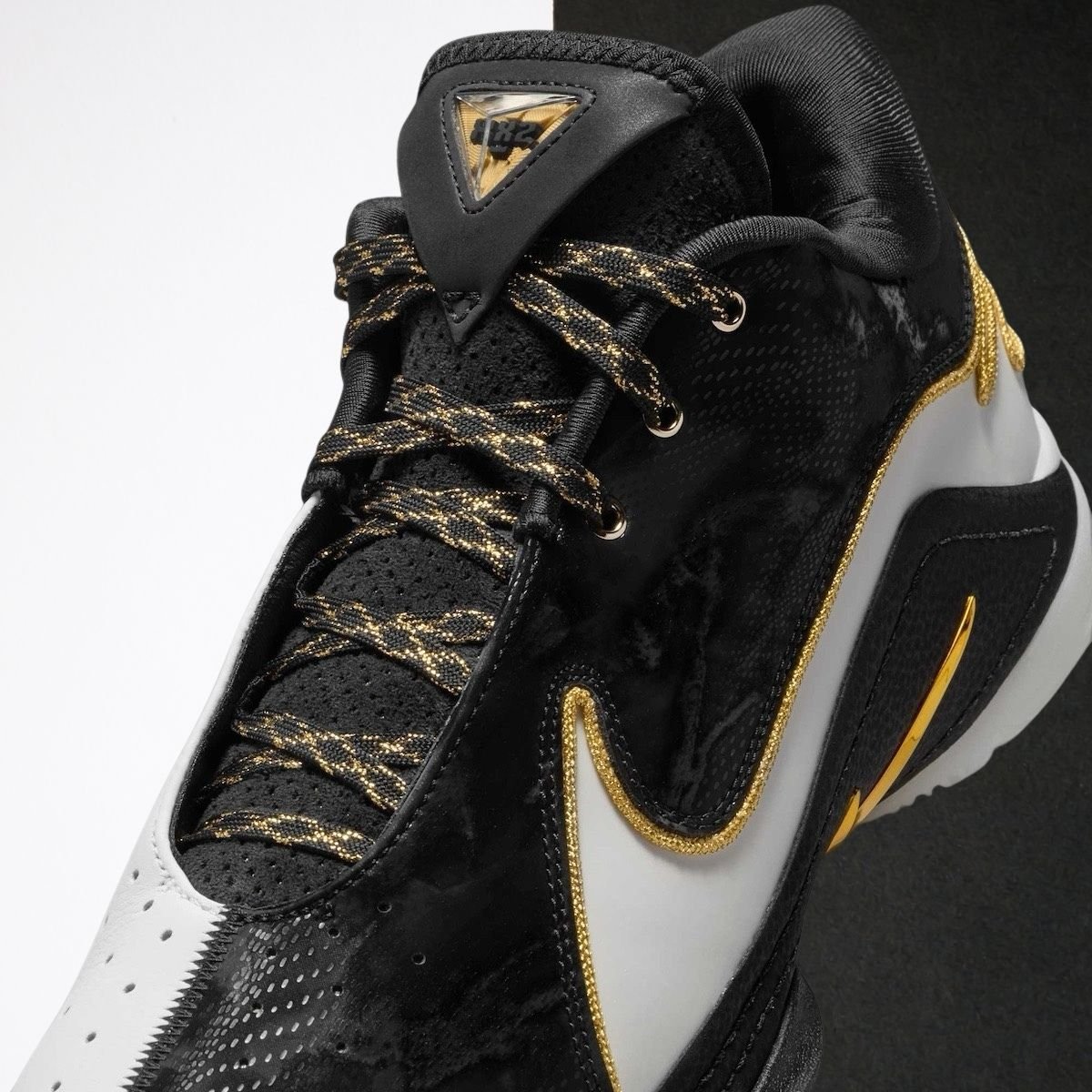 Nike LeBron 22 Mogul HV8454-100 | SneakerFiles