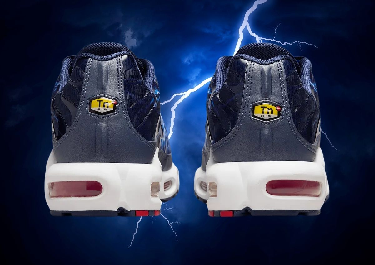 Nike Air Max Plus Eclair Lightning 2025 HV2323-400 | SneakerFiles
