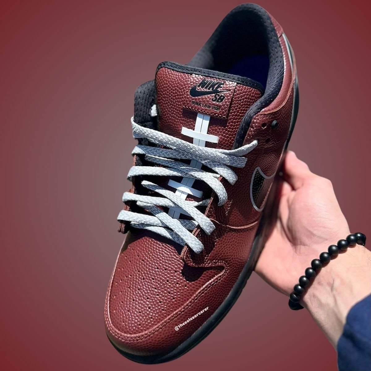 Limosine Skateboards x Nike SB Dunk Low HJ4131-200 | SneakerFiles