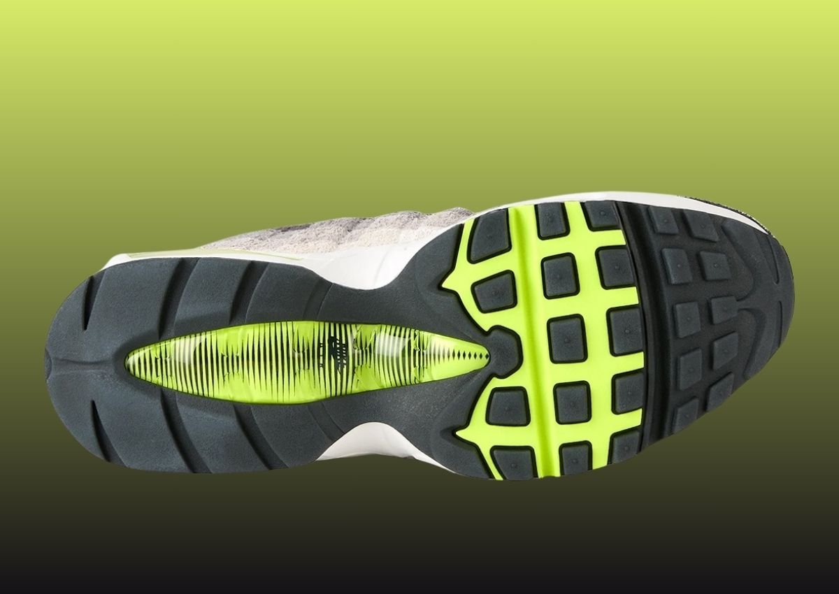 Nike Air Max 95 OG Reverse Neon HM4738-001 | SneakerFiles