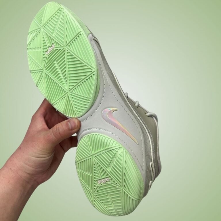 Nike LeBron 22 Dunkman FZ1094-002 | SneakerFiles