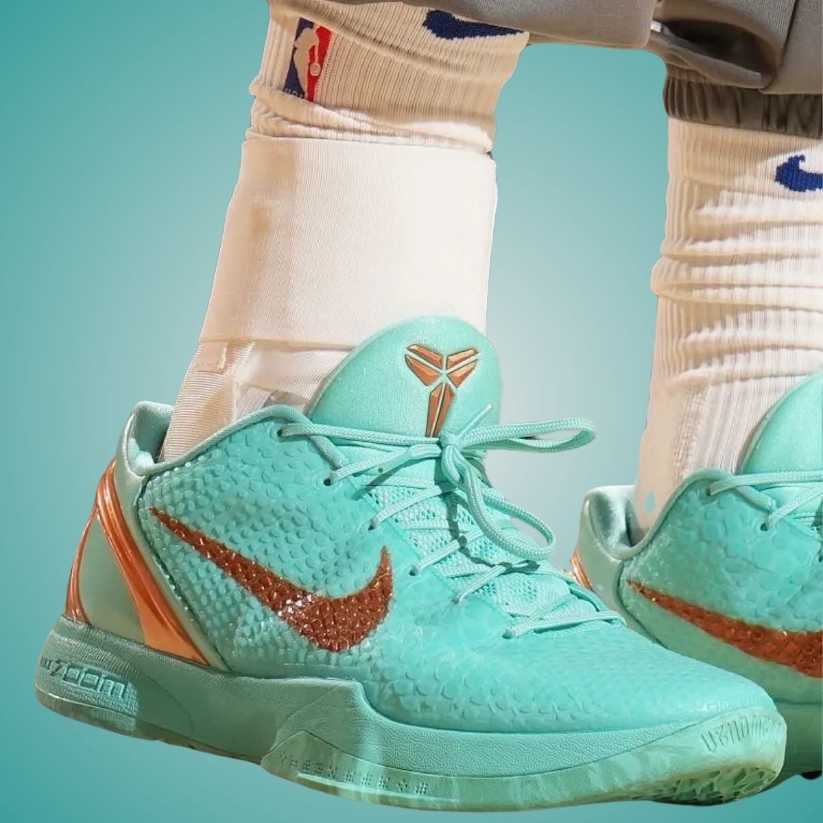 Jalen Brunson Nike Kobe 6 Protro Statue of Liberty IQ5774-300 ...