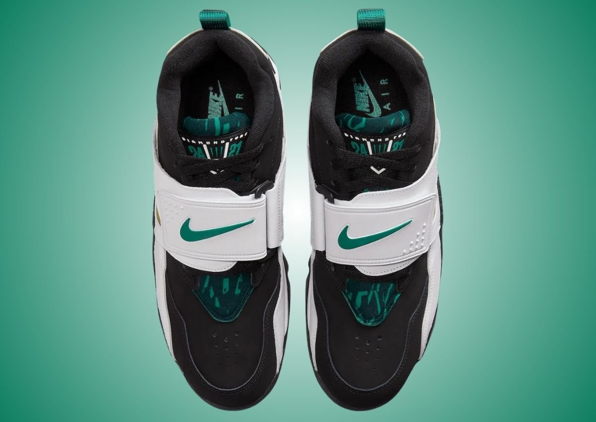 Nike Air Diamond Turf Emerald 2025 IB2240-001 | SneakerFiles