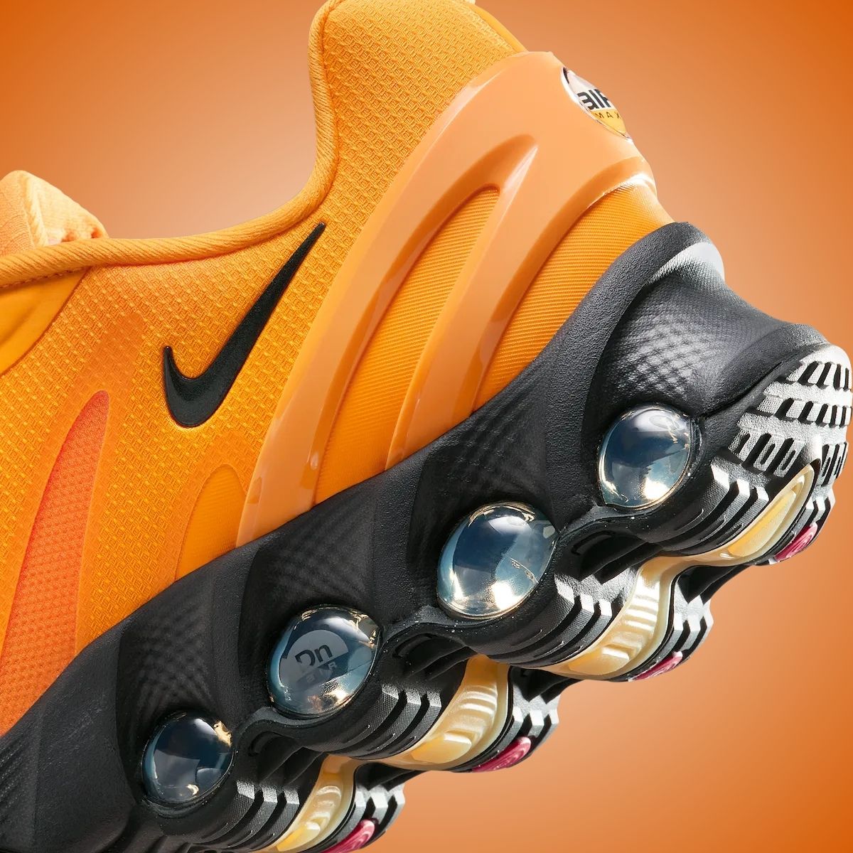 Nike Air Max DN8 Sundial IM7405-700 | SneakerFiles