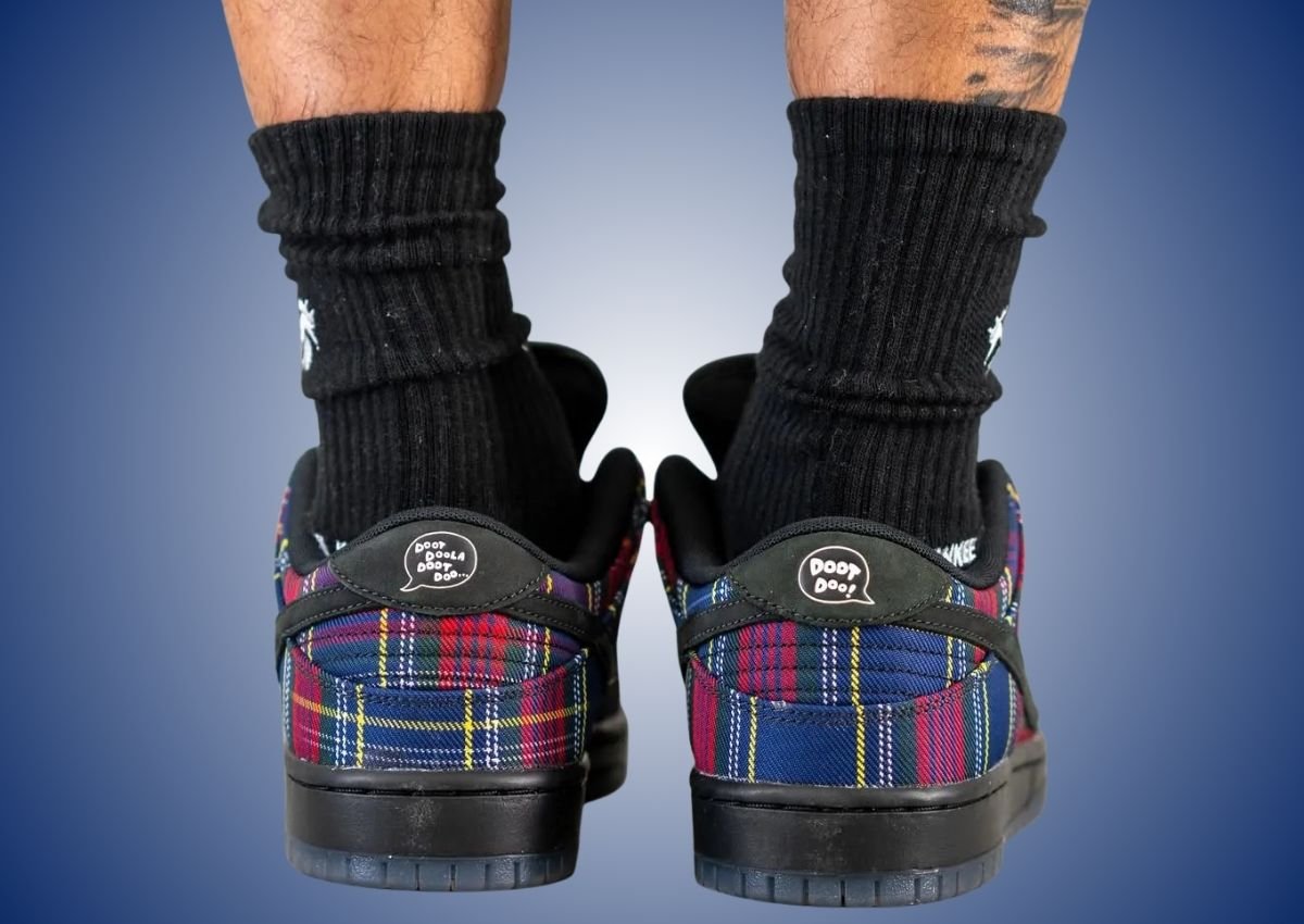 Nardwuar x Nike SB Dunk Low II1493-600 | SneakerFiles