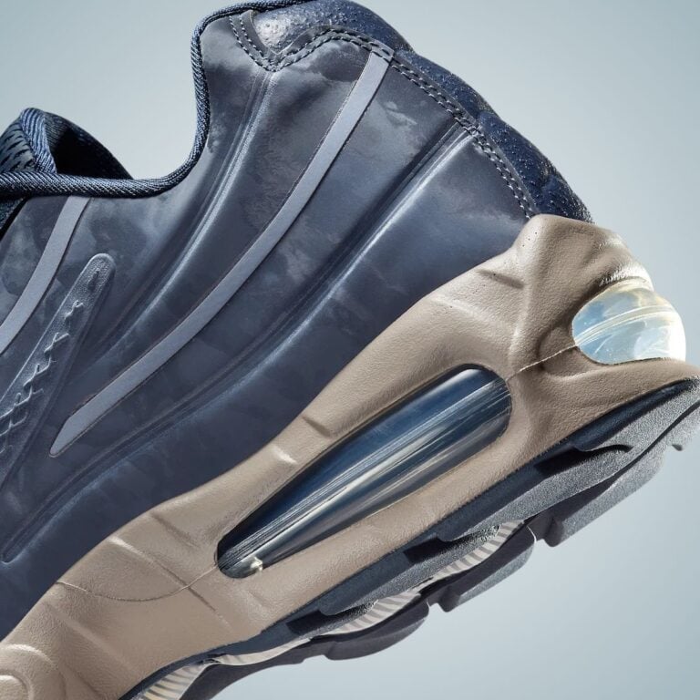 WORKSOUT x Nike Air Max 95 Thunder Blue | SneakerFiles