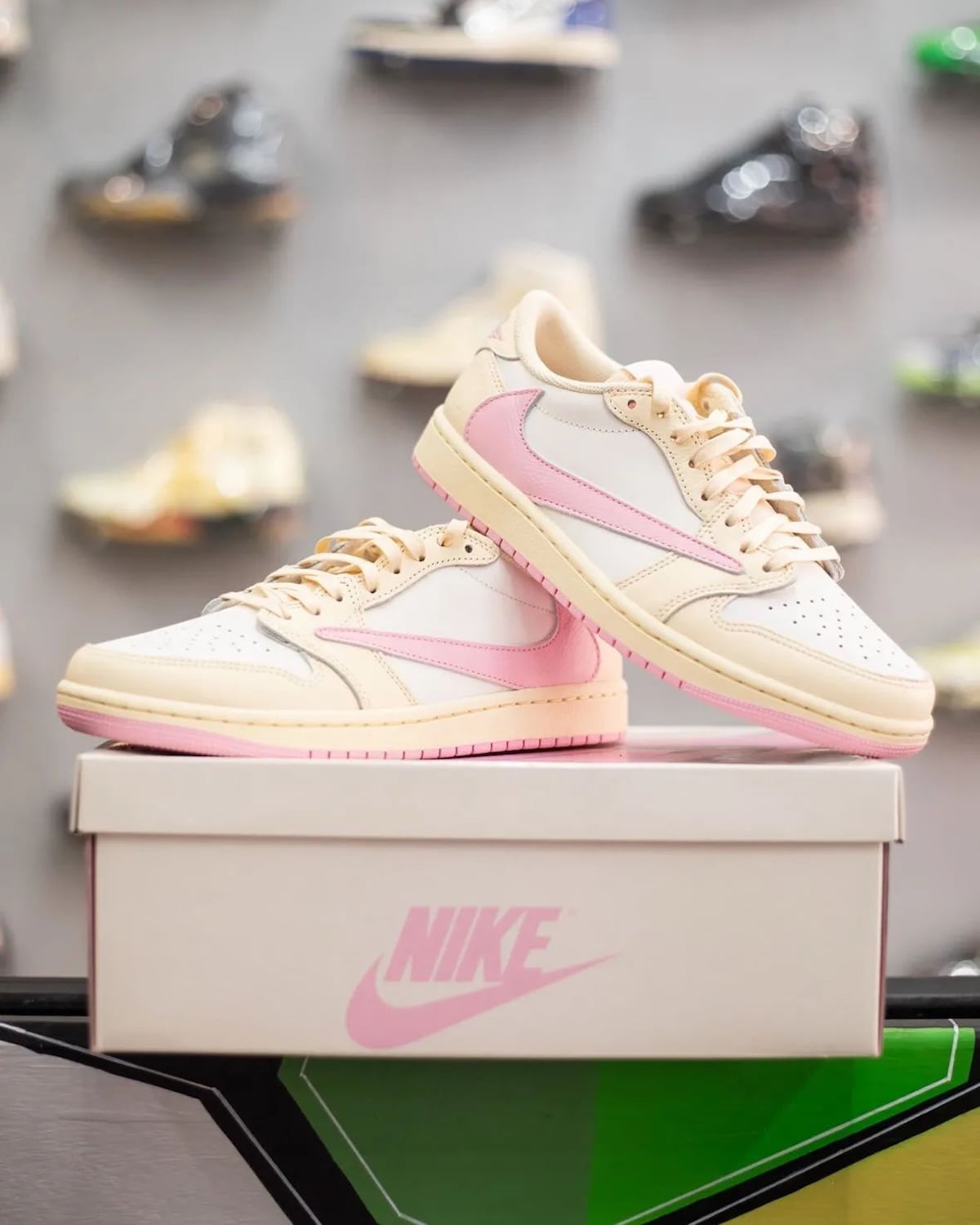 Travis Scott Air Jordan 1 Low OG Shy Pink IQ7604-100 | SneakerFiles